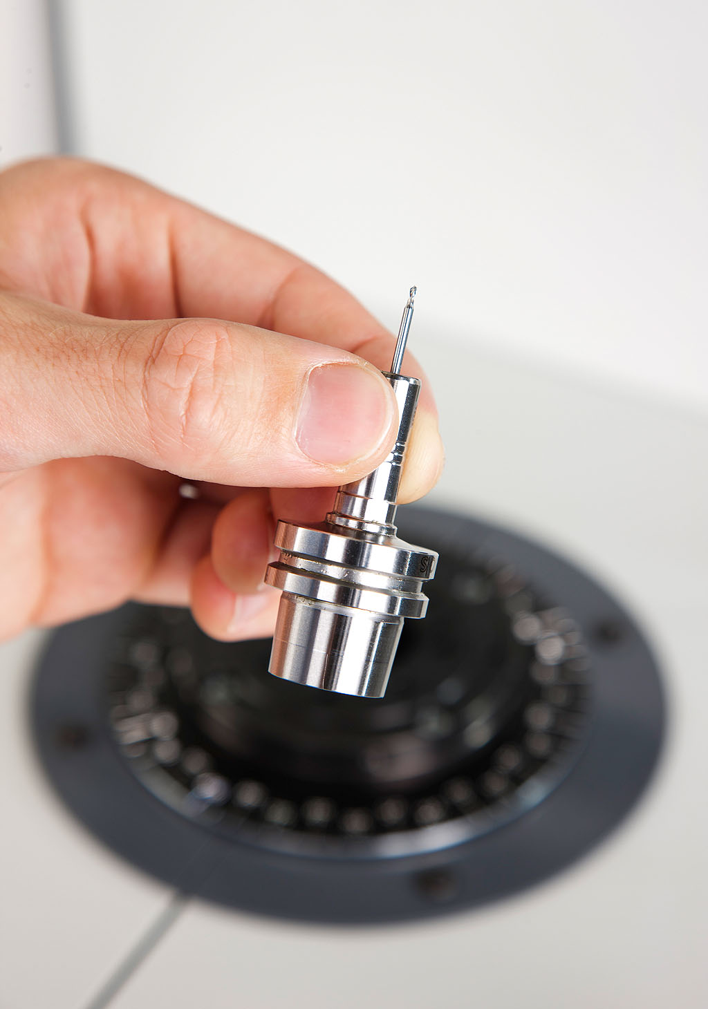 New generation of tool balancing machine Tooldyne-micro - Schenck India